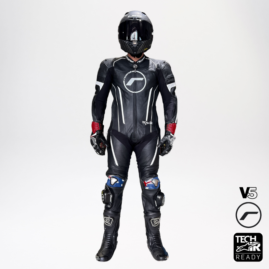 RICONDI RACING SERIES V5 SUIT BLACK WHITE